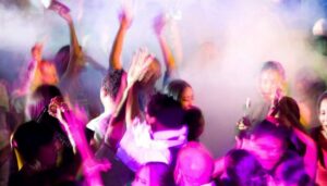 Your Guide to the Hottest Nightclubs and Bars in Cape Town - Cape Town ...