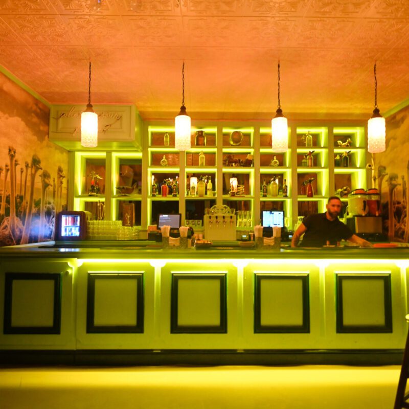 Mavericks Revue Bar - Cape Town Tourism